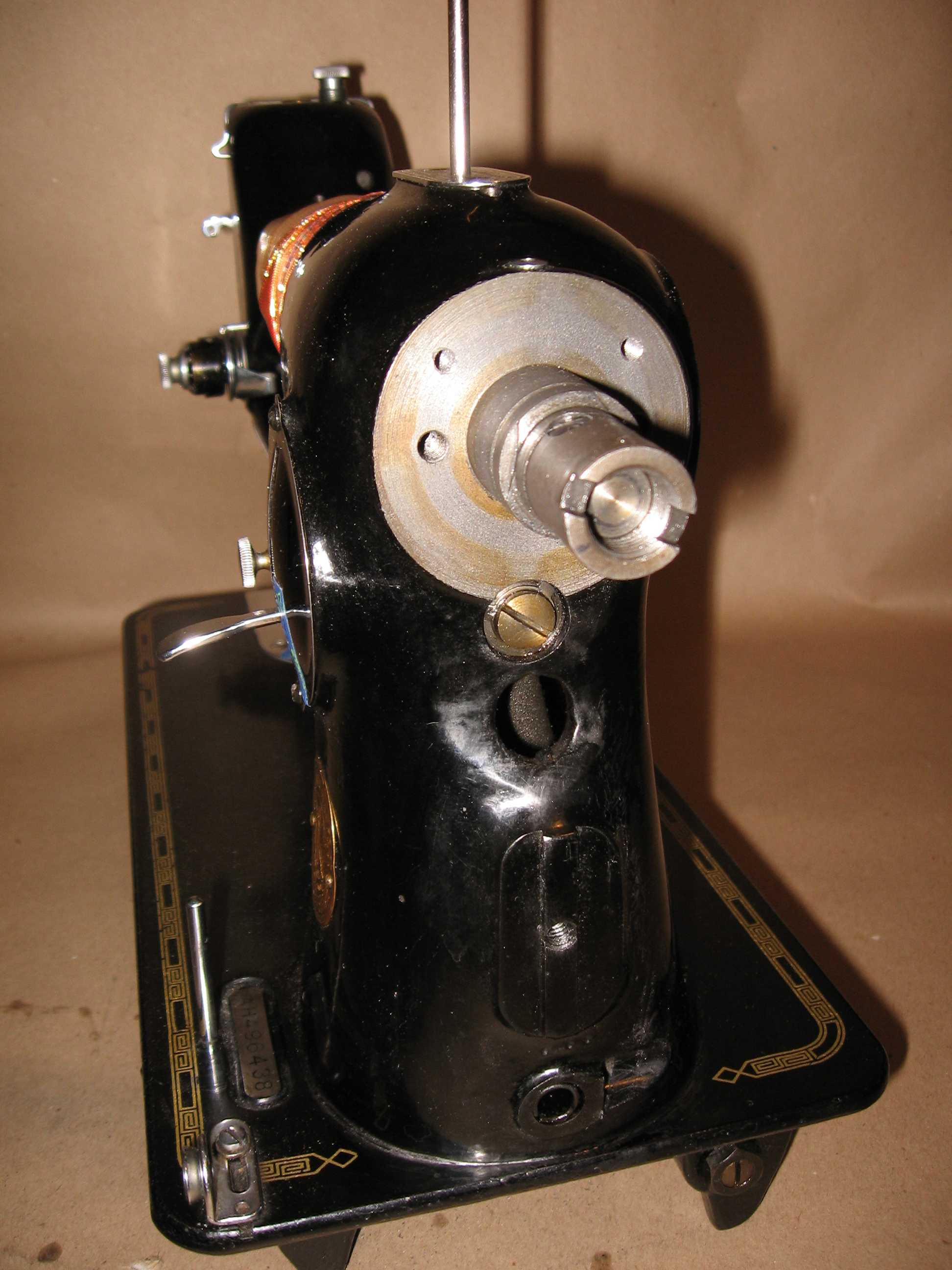 Treadling a Singer 201-2 Part 2 | Grow Your Own Clothes