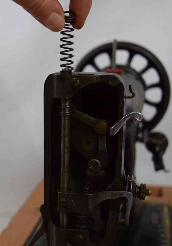 Converting a Singer 66 Back Clamp to Side Clamp | Grow Your Own Clothes