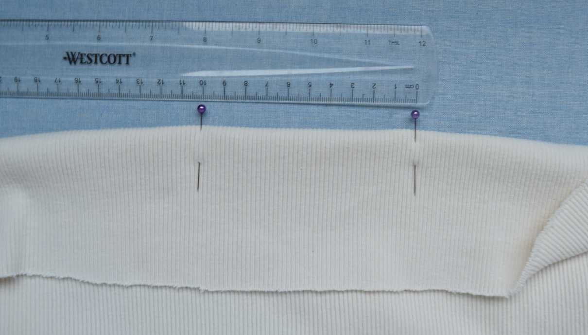 How to Get Knit Neckband Ribbing the Perfect Length Every Time | Grow ...